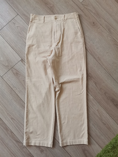 Uniqlo pantalone visokog struka