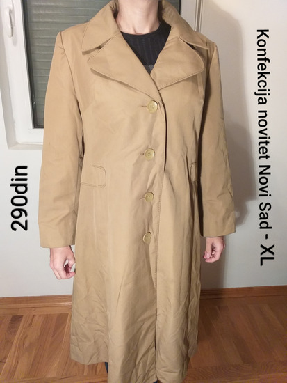 Ženski dugački mantil bež boje XL/42
