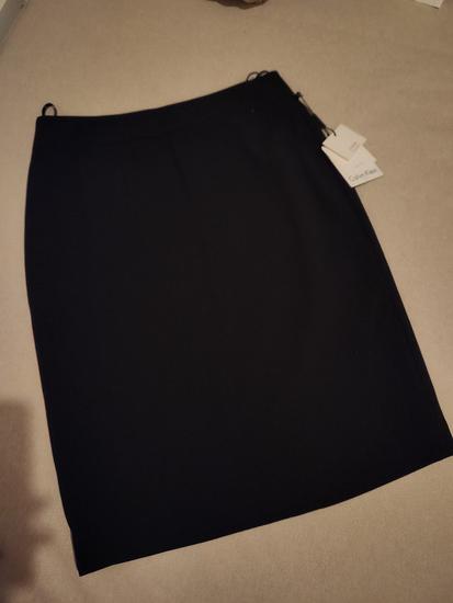 Calvin Klein crna suknja 4 US