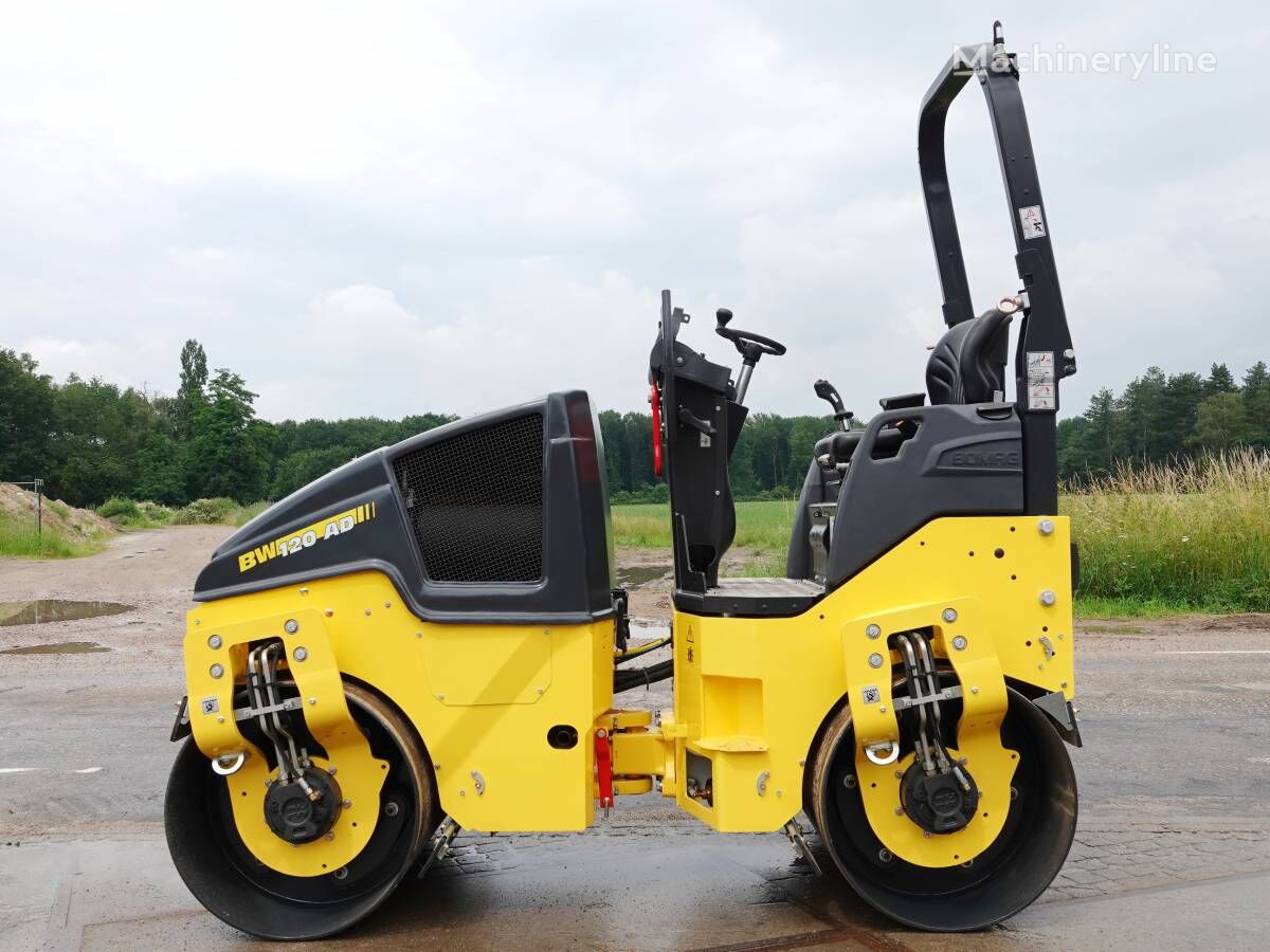 BOMAG BW120AD-5 mali valjak