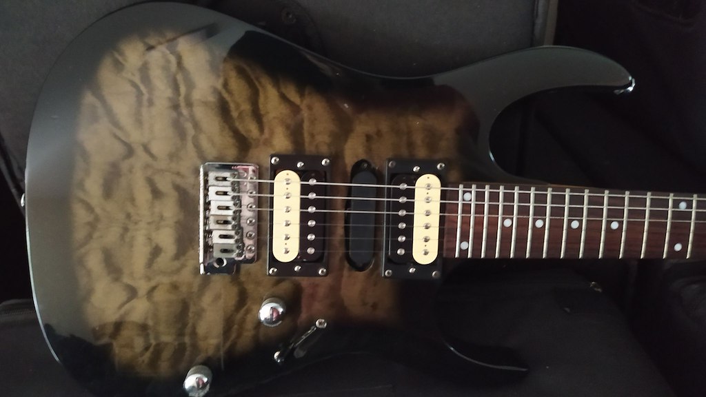 Apollo Super Strat