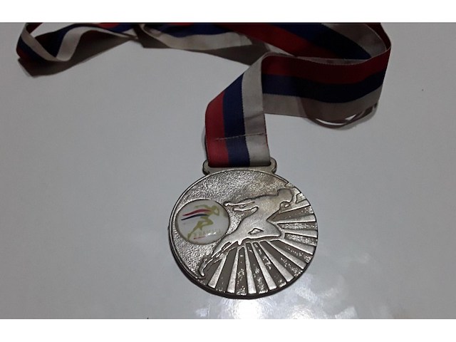 Medalja 4