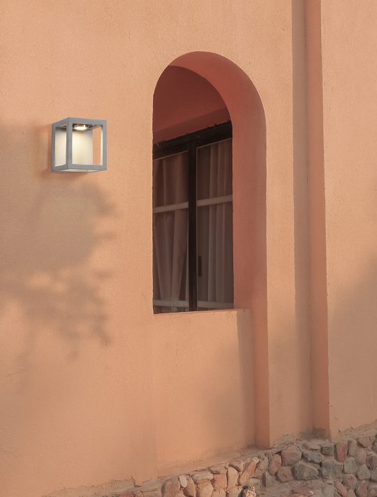 NOVA LUCE zidna lampa BEV – 9540214