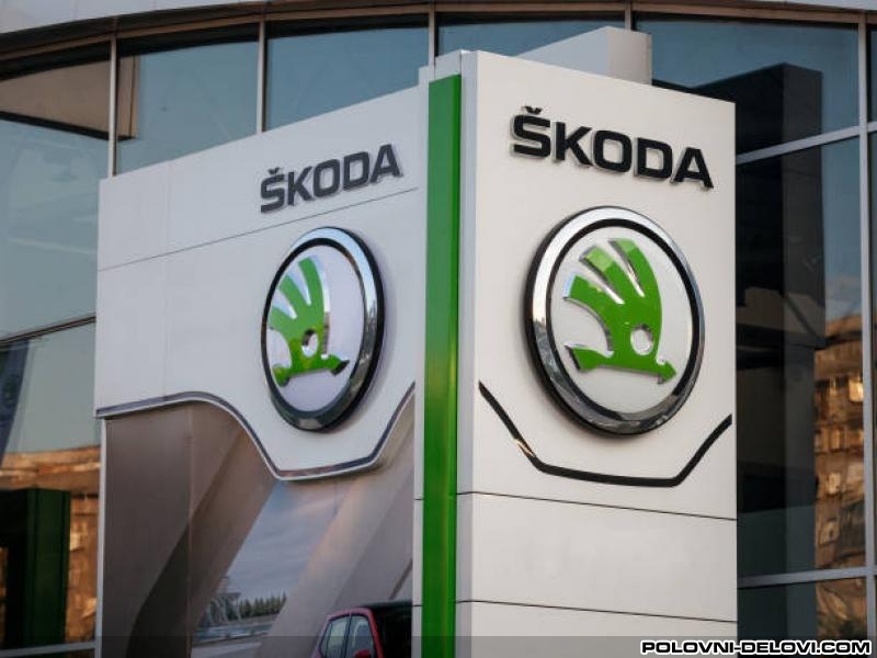 Skoda Superb Kompletan Auto U Delovima