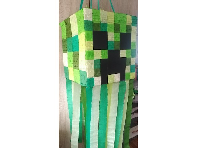 MINECRAFT, pinjata