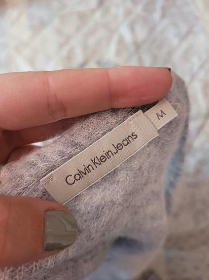 Calvin Klein dzemper