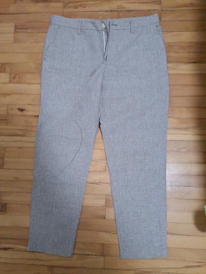 Zara L krem lanene pantalone muške