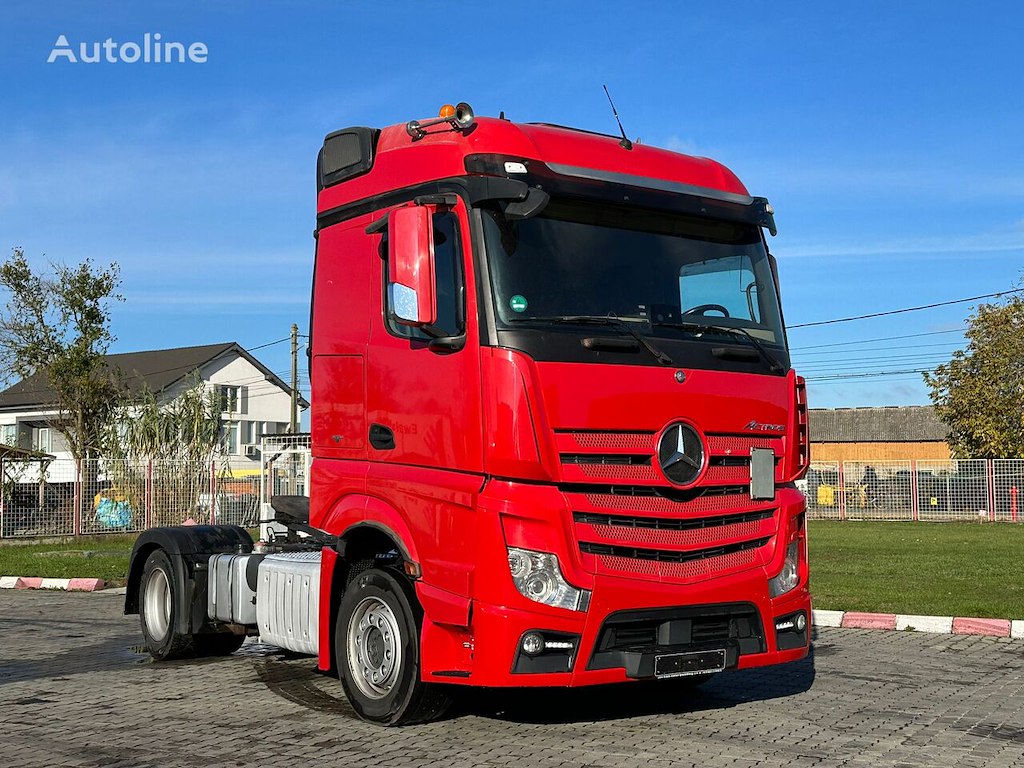 Mercedes-Benz Actros 963-4-A tegljač