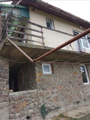 Kuća Vrdnik 150 m2 hitno