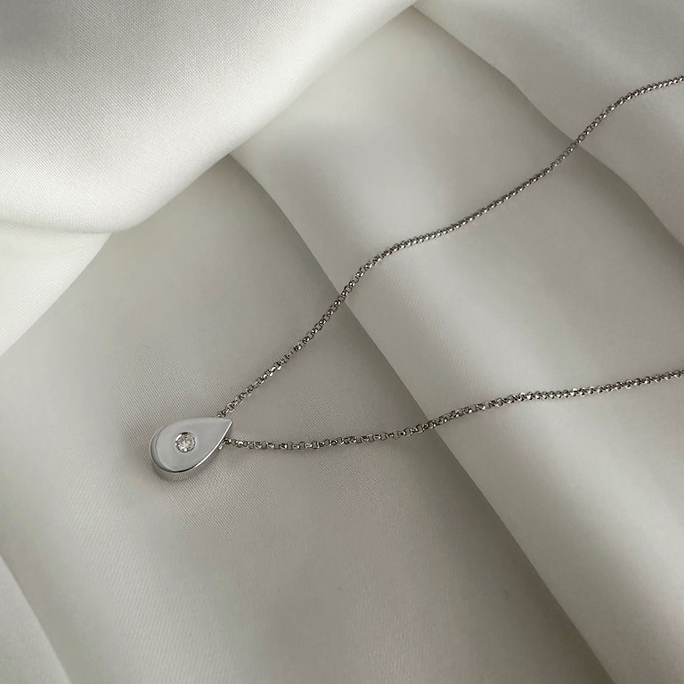 Elegantna dijamantska ogrlica 0.03 ct SI-G, belo zlato