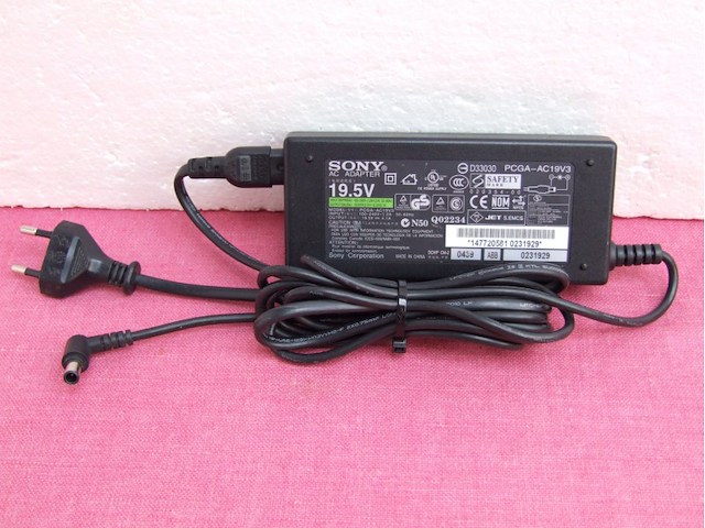 Sony adapter 19.5V 4.1A ORIGINAL + GARANCIJA!