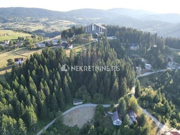 Prodaje se građevinsko zemljište 3850 m2, Zlatar, Nova Varoš