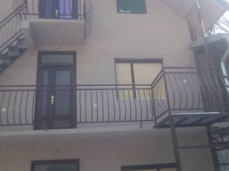 150m² 100.000€
Mionica, Centar, Banja Vrujci