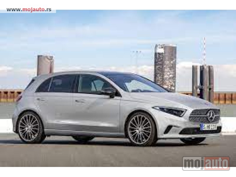 Delovi za Mercedes A klasu W177