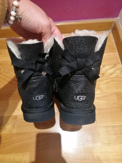 Original Ugg cizme sa sljokicama