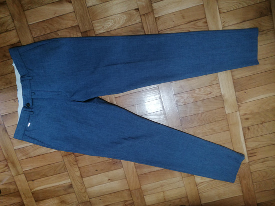 ZARA pantalone 31