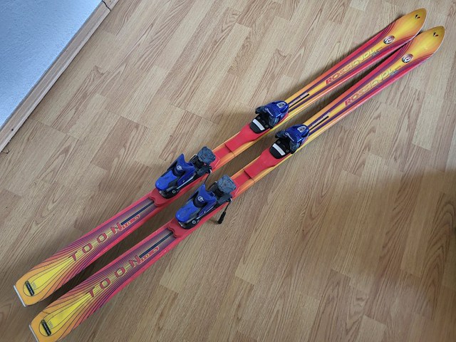 Skije Rossignol TOON 10.4 170 170cm Vezovi Tyrolia T6