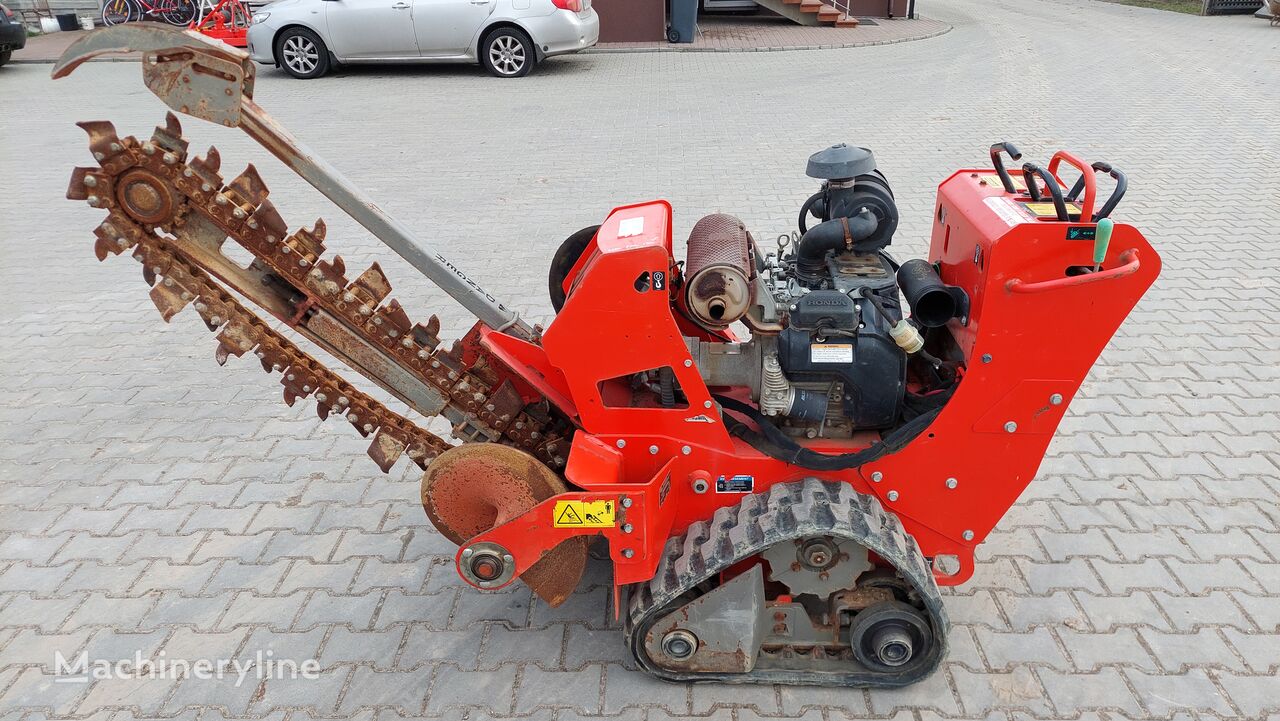 Ditch-Witch C24X rovokopač