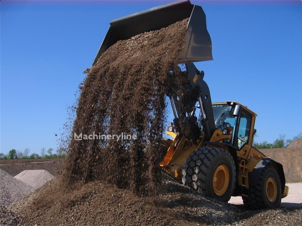 Volvo L90H UDLEJNING AF GUMMIGED. SE HER! prednji utovarivač