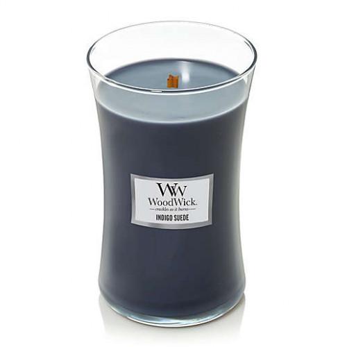 Indigo Suede - L WoodWick mirisna sveća (amber, pačuli, miris kože)