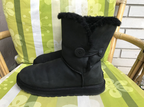 Original UGG Australia cizme sa hologramom br42