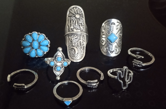 Set prstenja- tibetansko srebro. Novo!