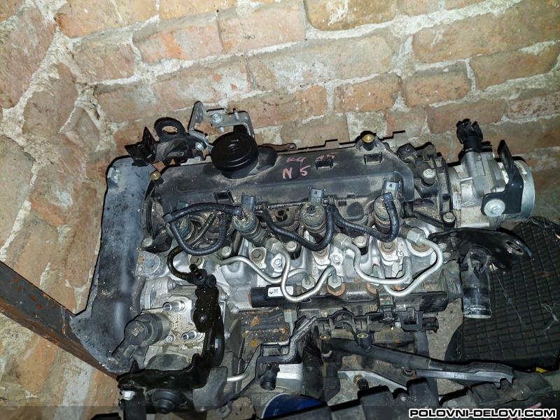 Renault Clio 1.5 Motor I Delovi Motora