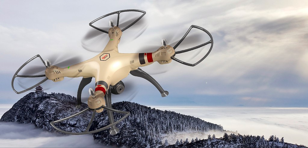 Syma X8HC dron