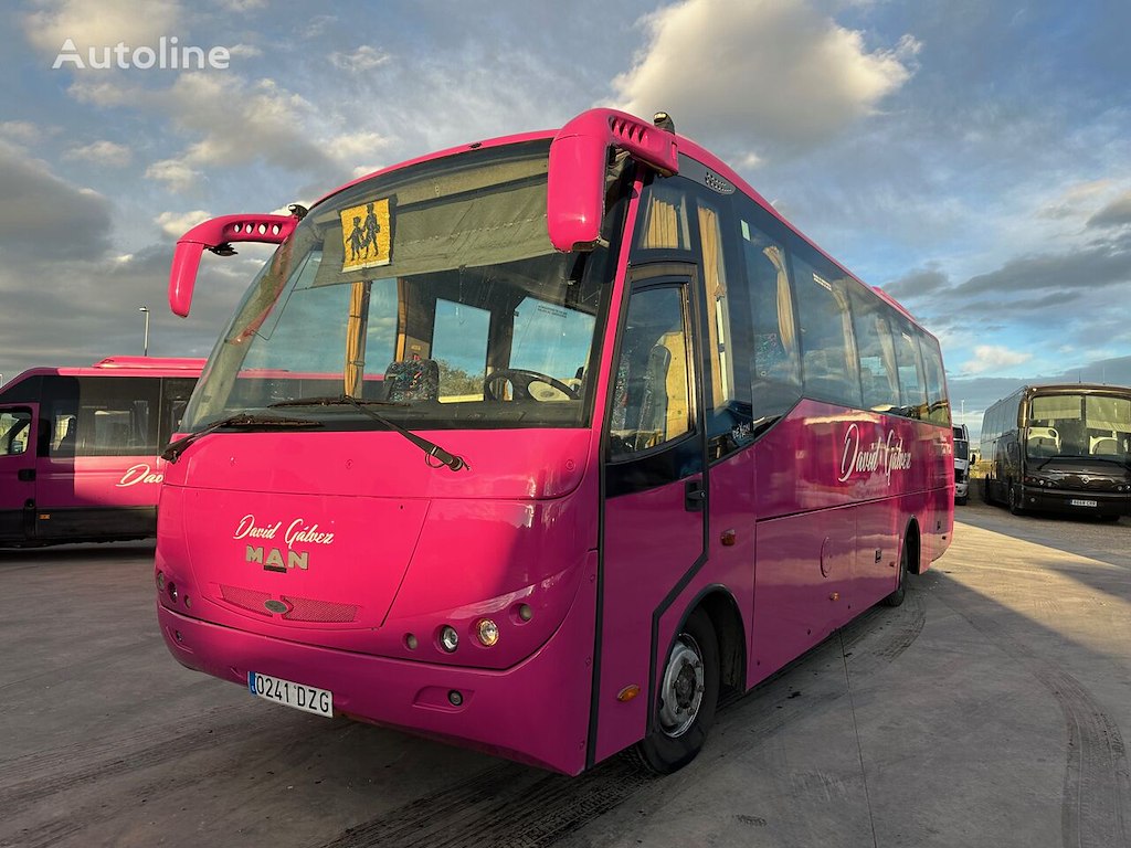 MAN 10-225 STACO turistički autobus