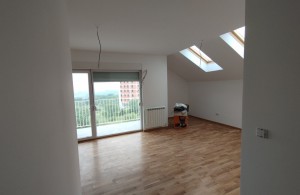 Prodajem Stan-Apartman, Mitrovo Brdo, Beograd Grad