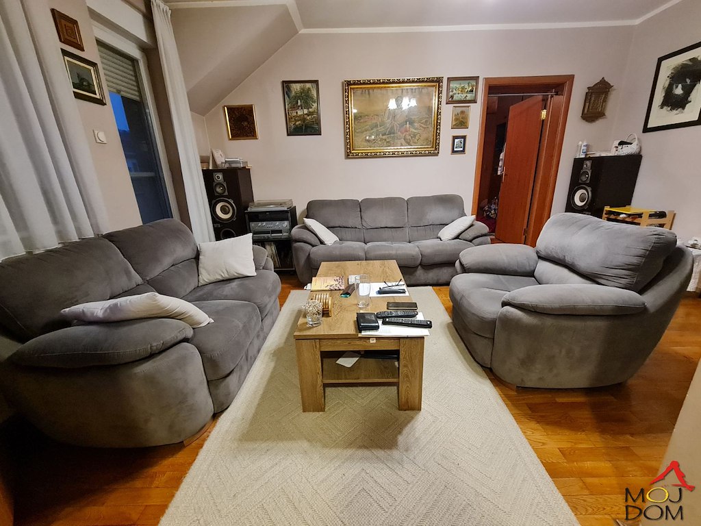 Stan,NOVI SAD,GRBAVICA,kv: 85, € 268800, ID: 1002024