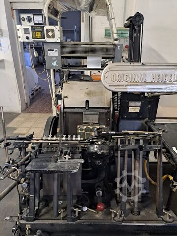Mašina za štampanje letterpress-a
Heidelberg Tigel OHT A4