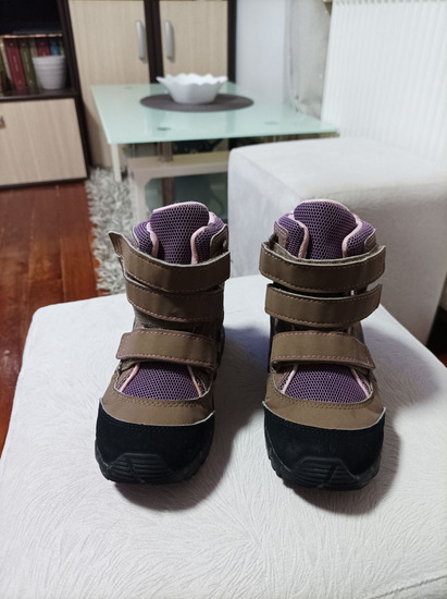 Adidas cizmice za devojcice 26+poklon sandale 27