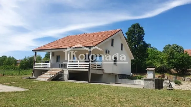 Prodaja, kuća, 340m2, Sopot, Beograd