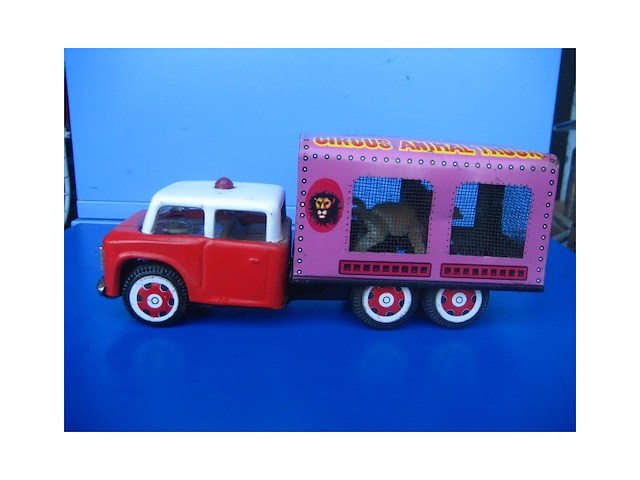 STARI LIMENI KAMIONET  CIRCUS ANIMAL TRUCK