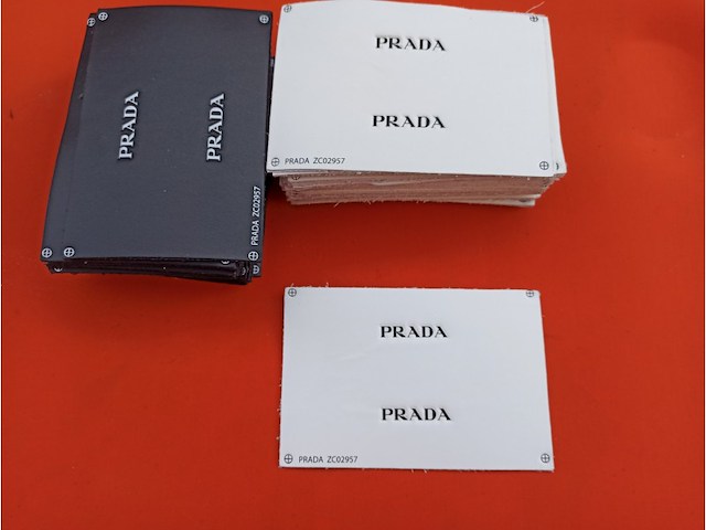 PRADA logo prirodna koža prišivak amblem br.1 beli crni