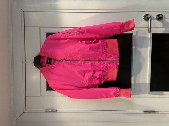 Bomber pink jakna