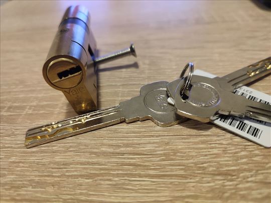 YALE cilindar za bravu sa ključevima