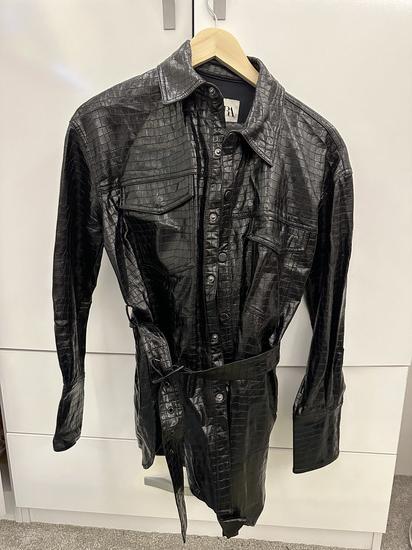 Zara komplet %