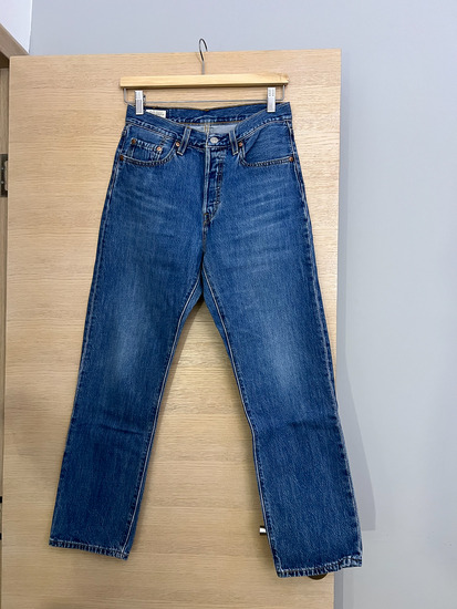 Levis 501 farmerke struk 27 veličina, dužina 28