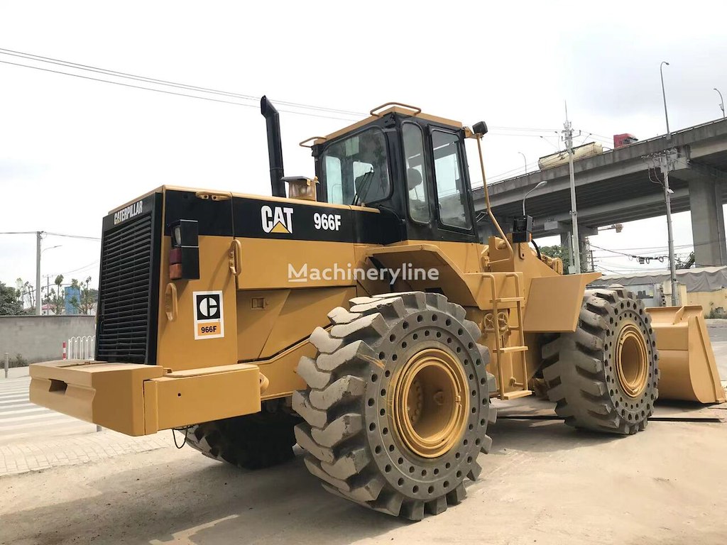 Caterpillar 966F prednji utovarivač