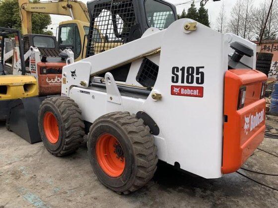 Bobcat S185 mini utovarivač