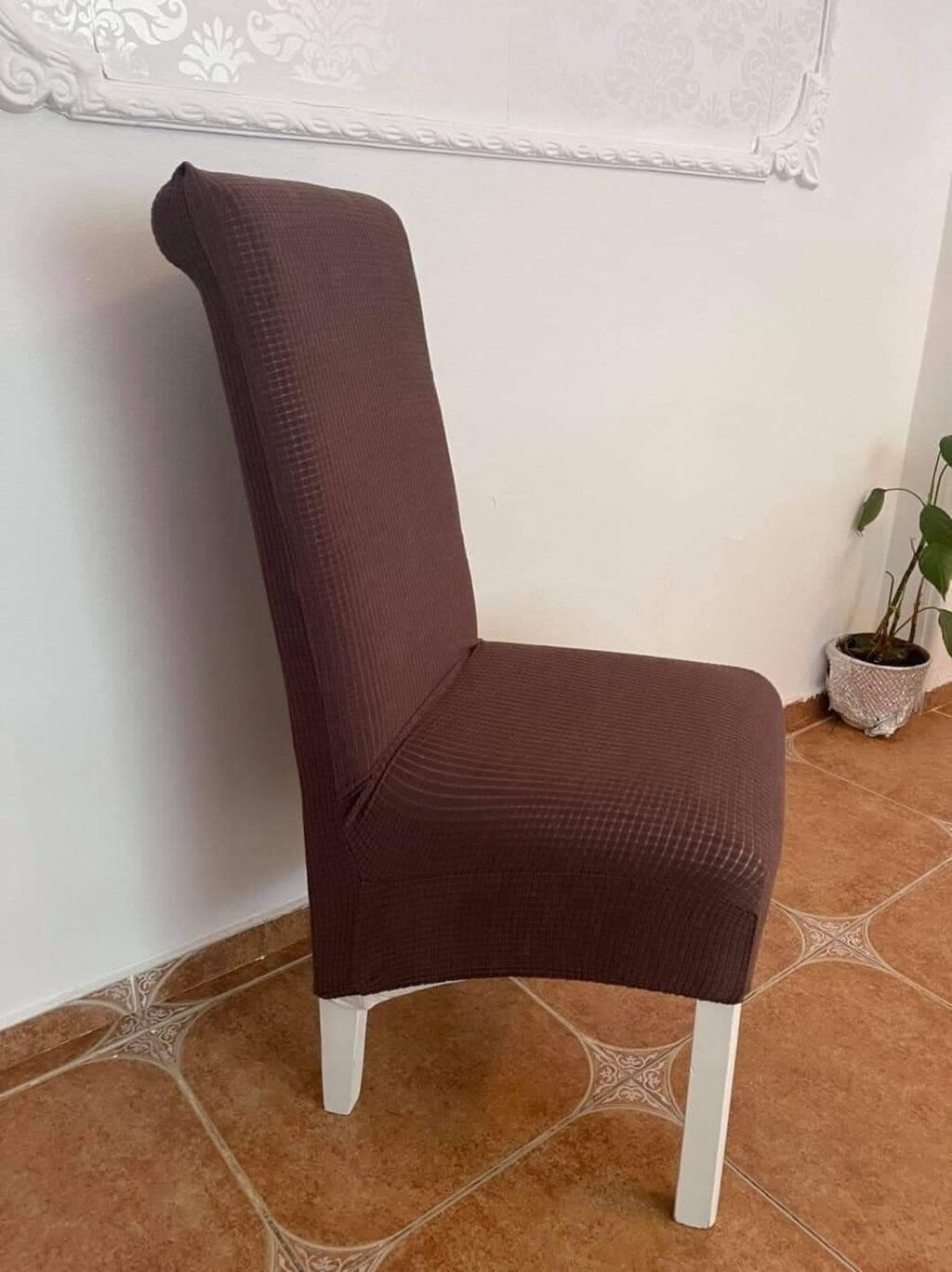 Novo u ponudi Prekrivači za stolice sa vecim naslonom Cena 2300 din