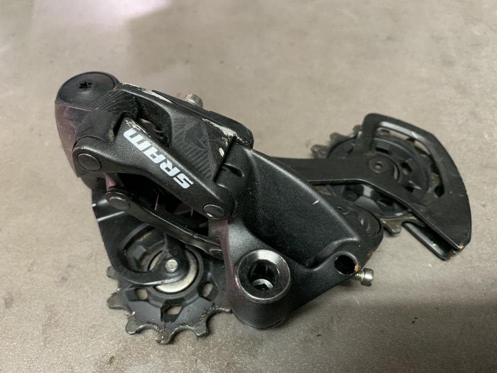 Sram sx zadnji menjac 12 s