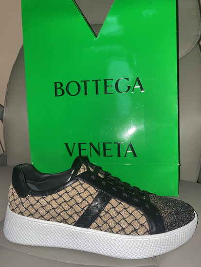 Bottega Veneta patike nove