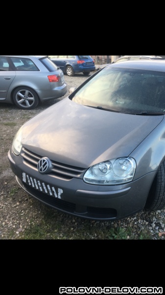 Volkswagen Golf 5 Fsi Kompletan Auto U Delovima