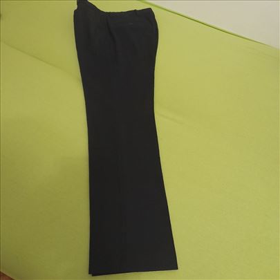 Crne pantalone Zara Man br 40