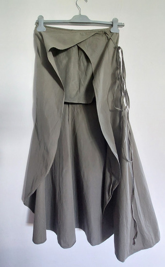Liu Jo suknja asimetricna, maslinasta, akcijaa