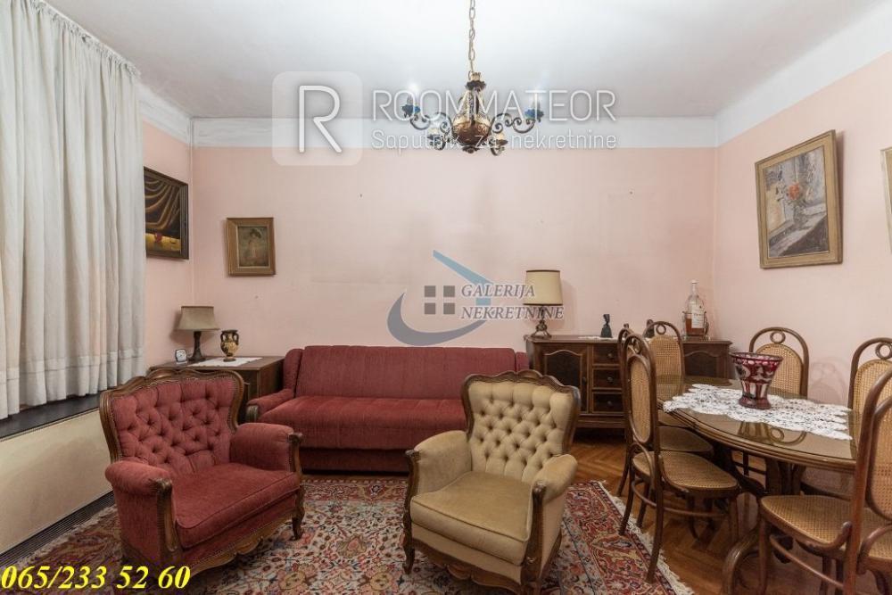 Stojana Novakovića , Trosoban stan na prodaju, 75m2, 315.000€