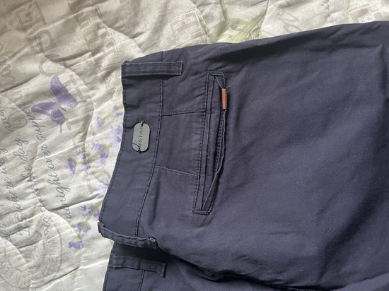Muske pantalone